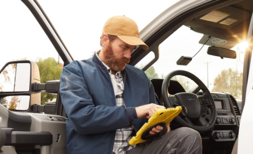 CMVs - Safe Driving Behavior for Commercial Motor Vehicles - SafetyNow