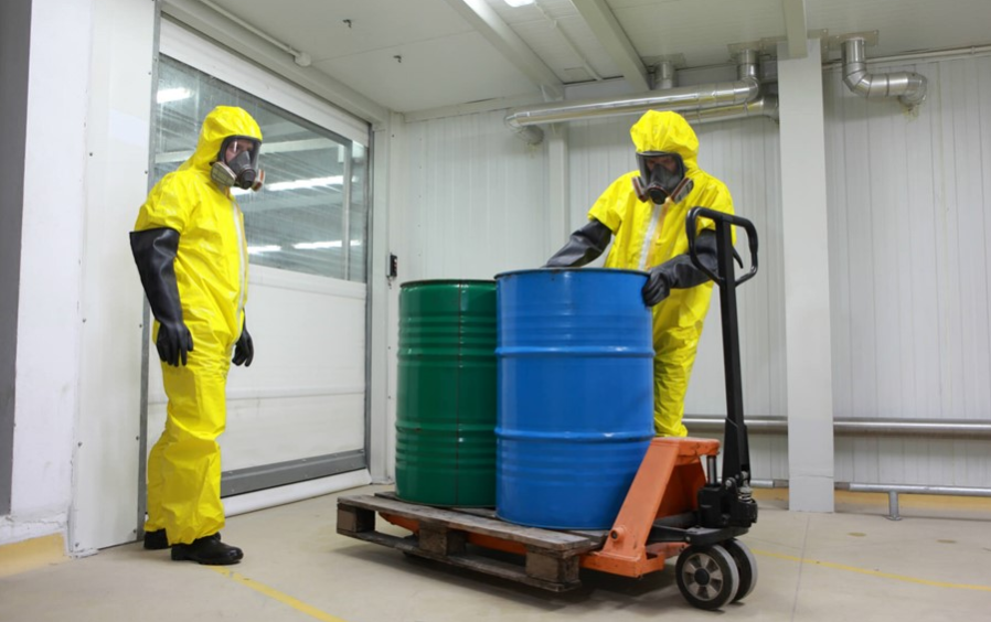 DOT Hazmat: Fundamentals of Hazardous Materials - SafetyNow